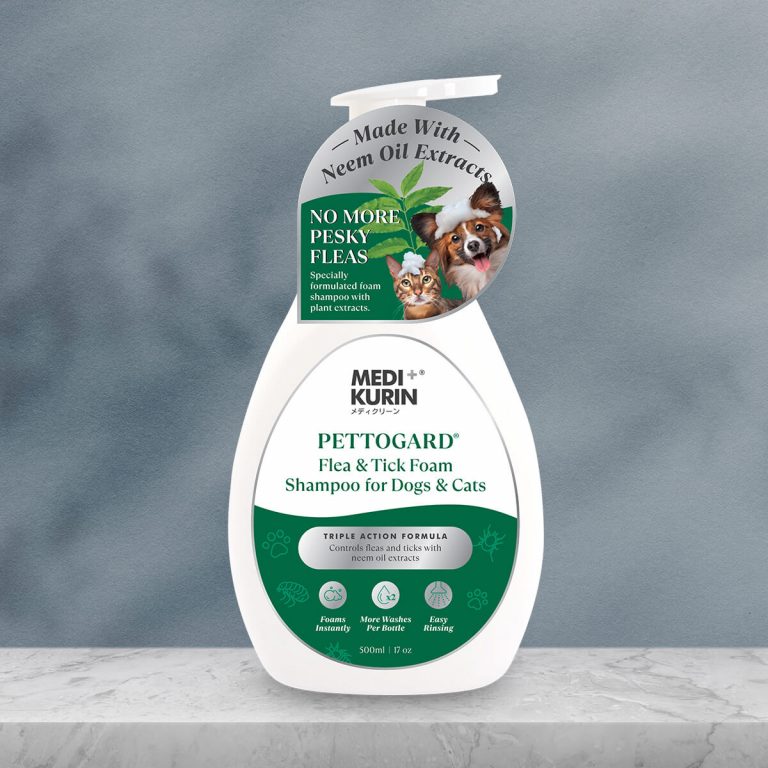 PettoGard Flea & Tick Foam Shampoo for Dogs & Cats