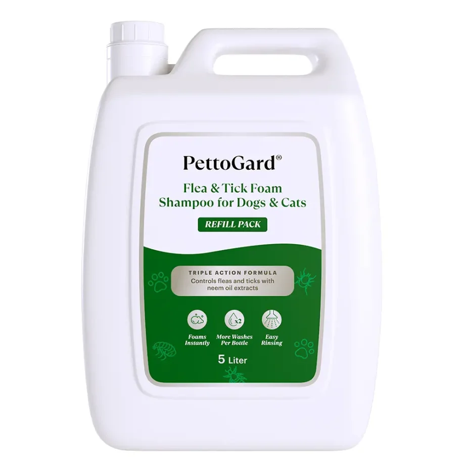 PettoGard Flea & Tick Foam Shampoo for Dogs & Cats