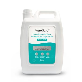 PettoGard Hypoallergenic Foam Shampoo for Dogs & Cats